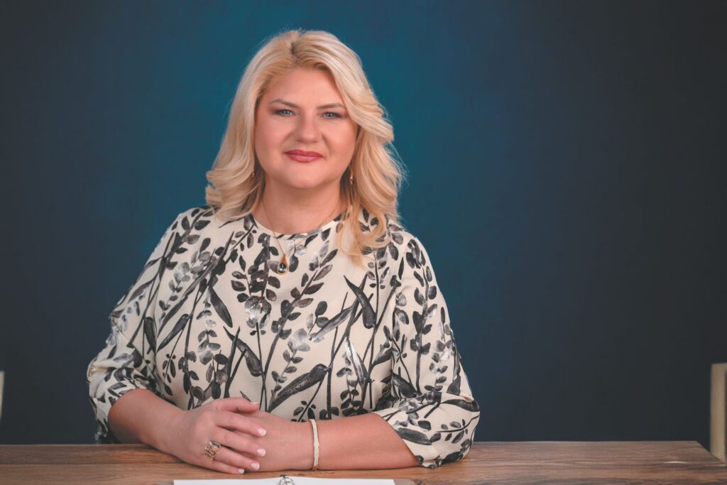Dr. Laura-Simona Negoiță: „O carieră europeană începe cu o conversație ...